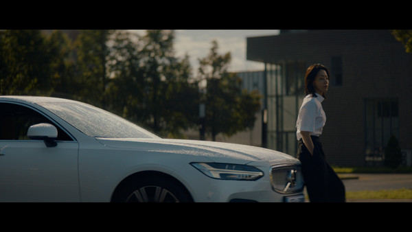 볼보, 라이징 스타 배우 김신록과 함께 하는 S90 TV광고 공개